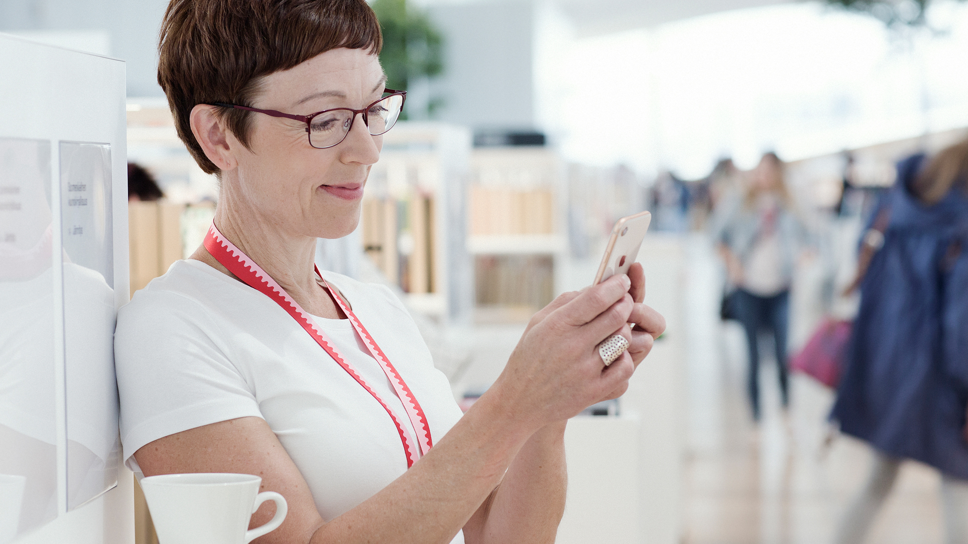 Kestävä ura -puhelinsovellus nyt myös ruotsiksi - Keva